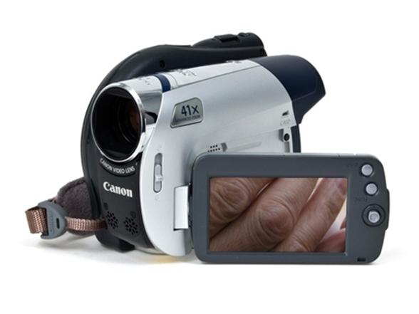 Canon DVD Camcorder with 41x Advanced Zoom