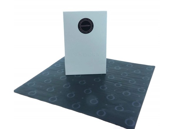 PANDORA 367075EN16 Queen Bee Pendant